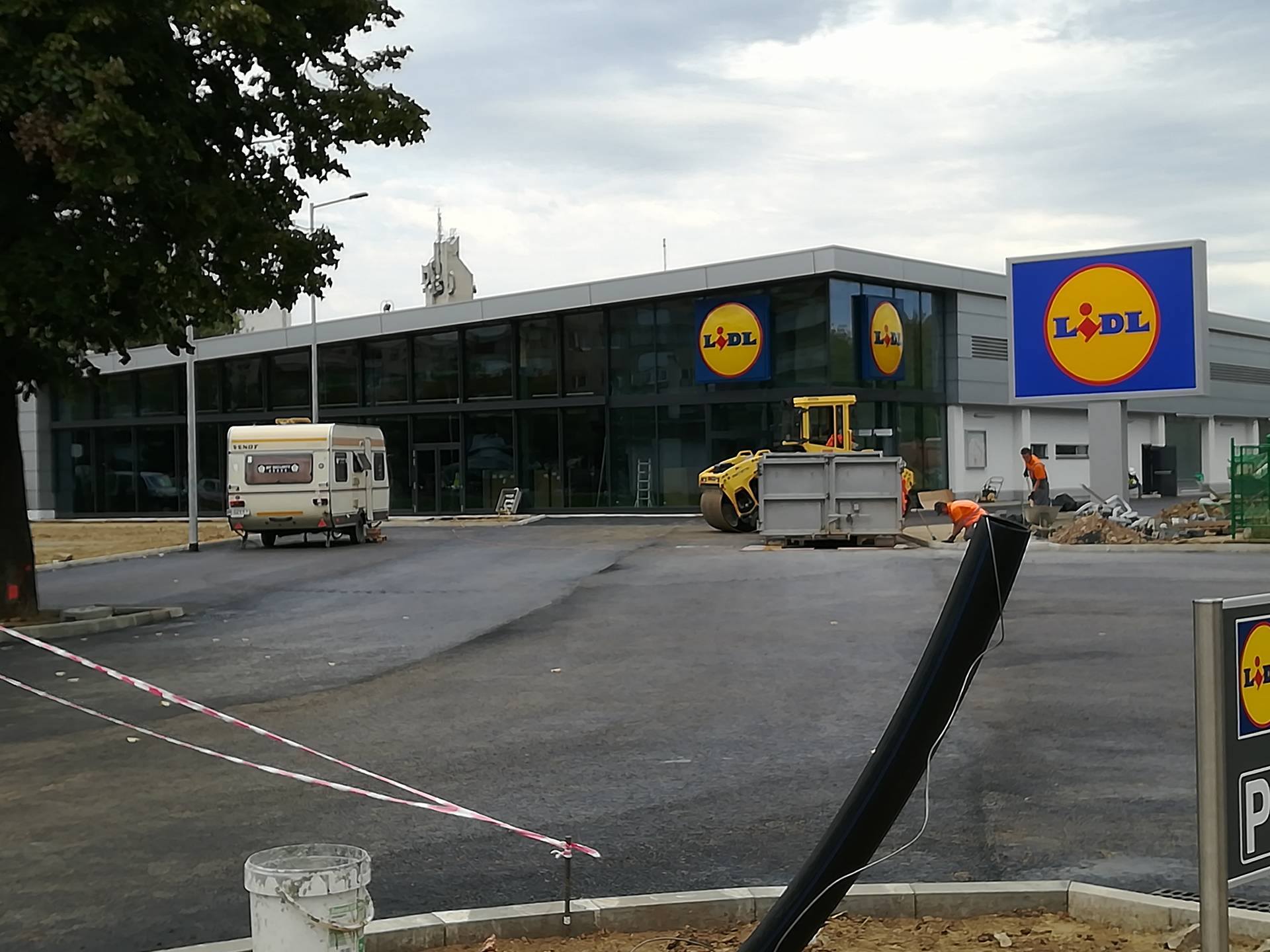 ULTIMATUM! Primăria blochează deschiderea Lidl! Întârziere de peste o ...