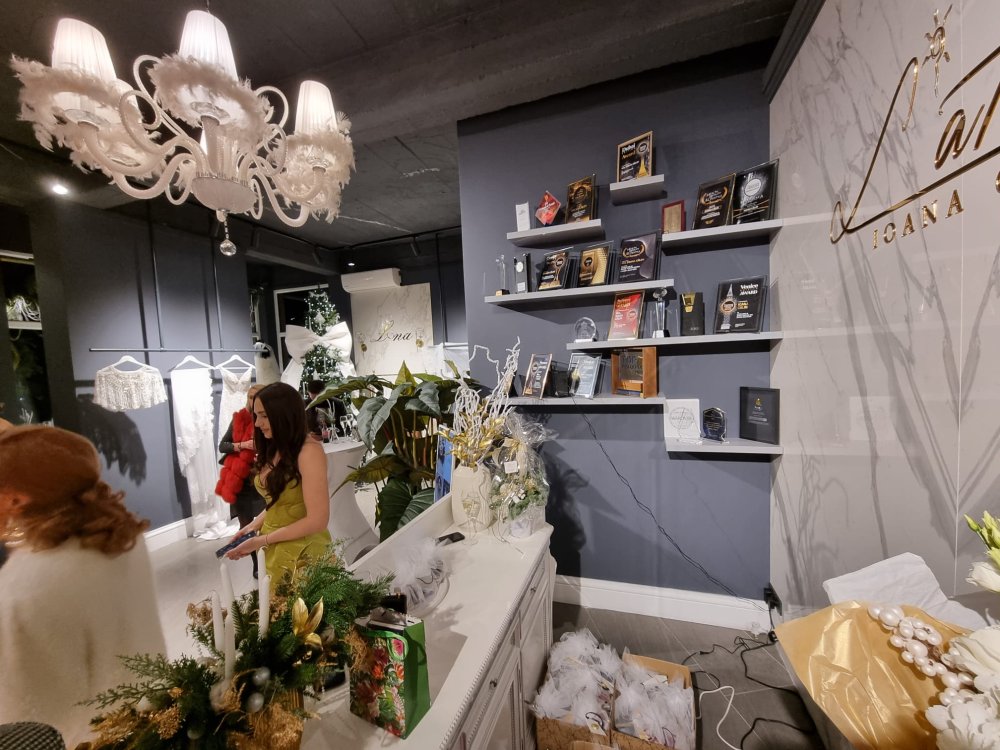 Eleganța prinde viață în Satu Mare: L’Atelier Ioana Călin își deschide ...